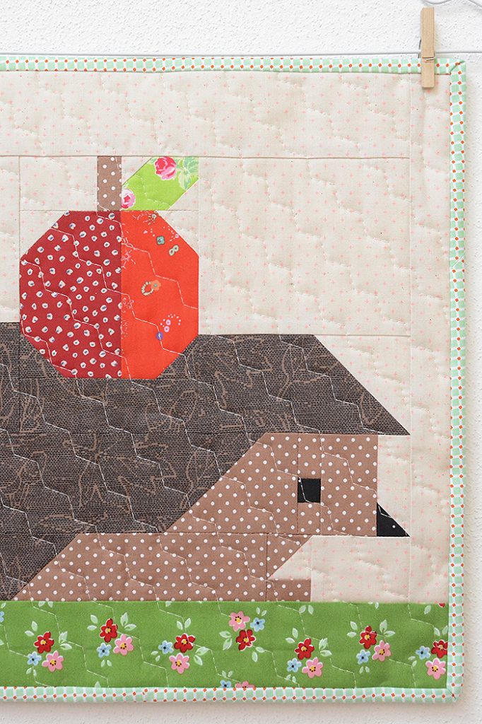 New Fall Patterns: Hedgehog Mini Quilt - ellis & higgs