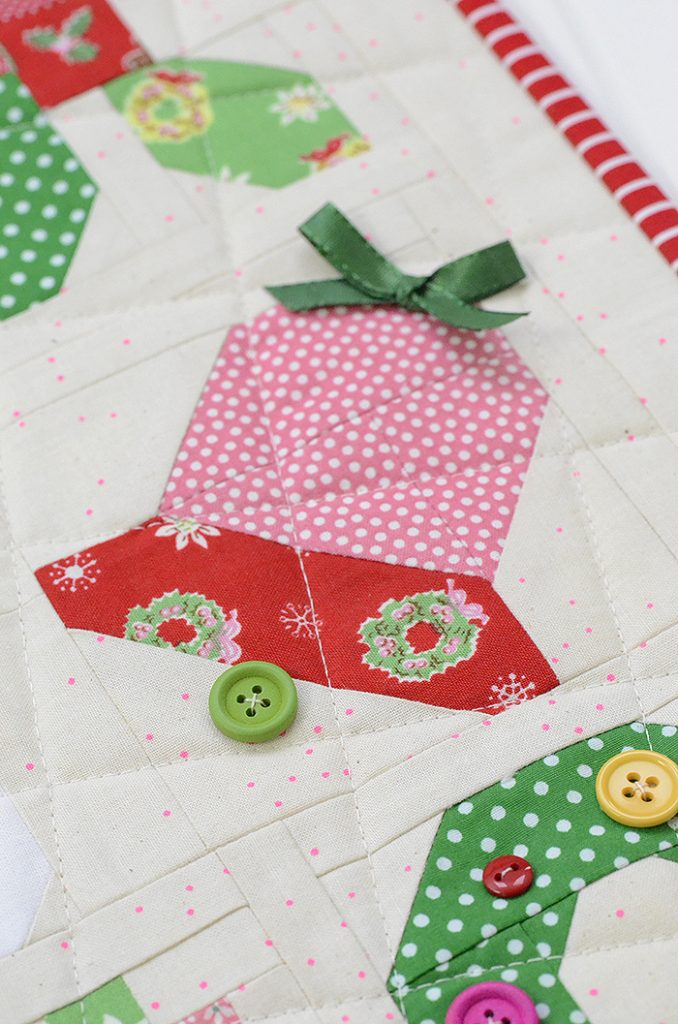 New Quilt Pattern / Neue Patchwork Anleitung: Mini Christmas Sampler ...