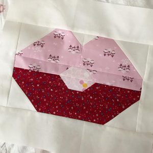 New Valentine's Day Quilt Patterns: Lips Quilt Block - ellis & higgs