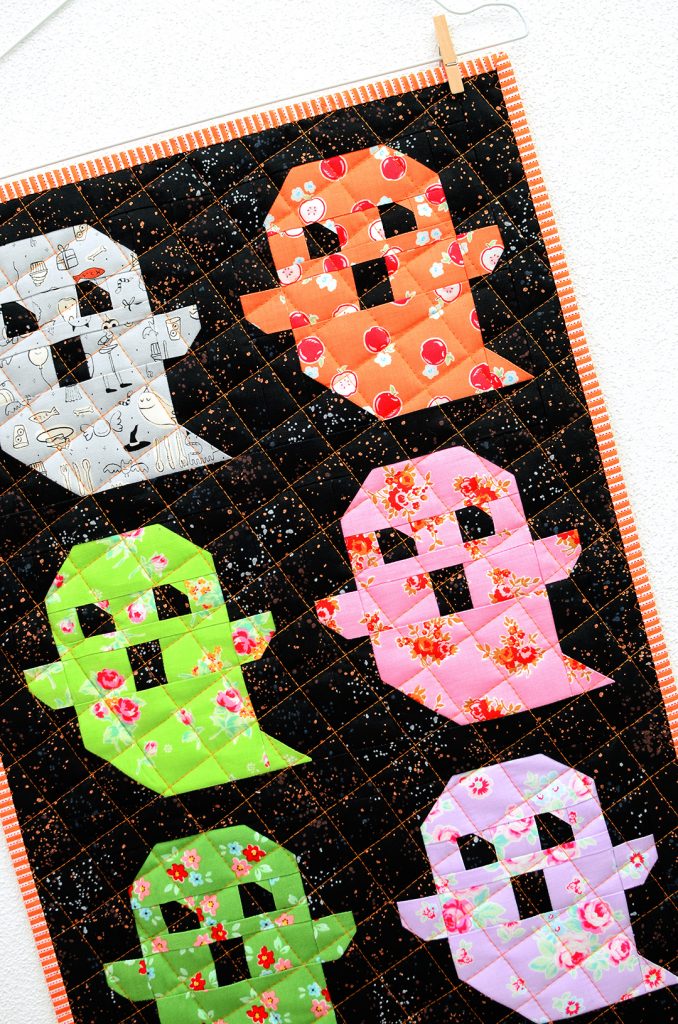 Ghost Mini Quilt - A Fun Halloween Quilt Pattern Add-On - ellis & higgs
