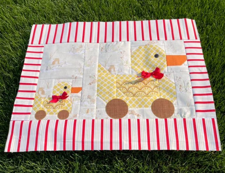 New Christmas Quilt Patterns: Pull-along Duck Quilt Pattern - ellis & higgs