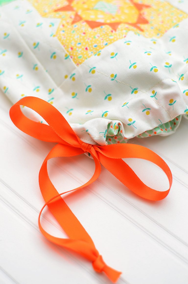 Quilted Gift Bag Pattern - Tutorial & Pattern Add-on - ellis & higgs