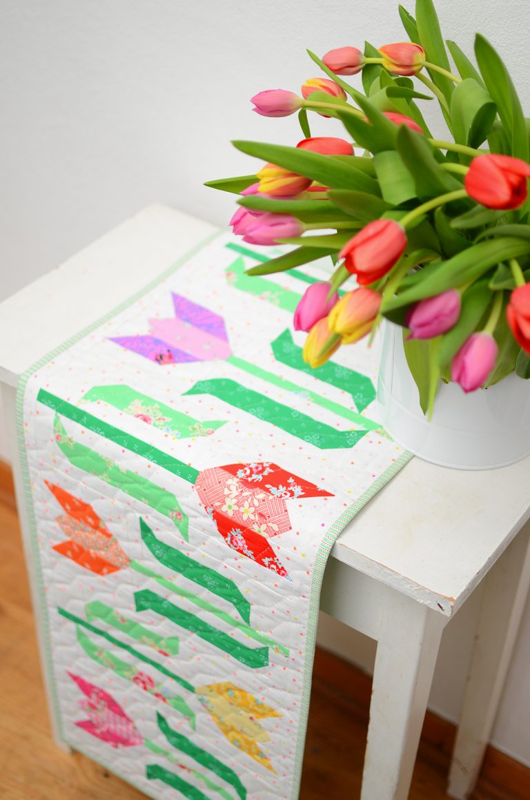Tulip Table Runner - Tutorial & Pattern Add-on - ellis & higgs